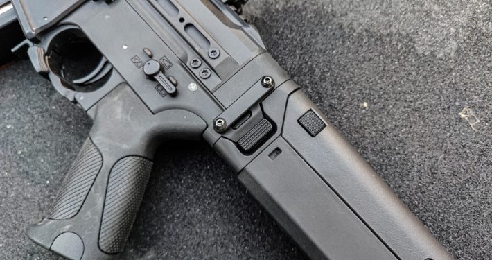 DE-Airsoft UTR45 M917 - A Techy Look inside | New budget AEG KING?